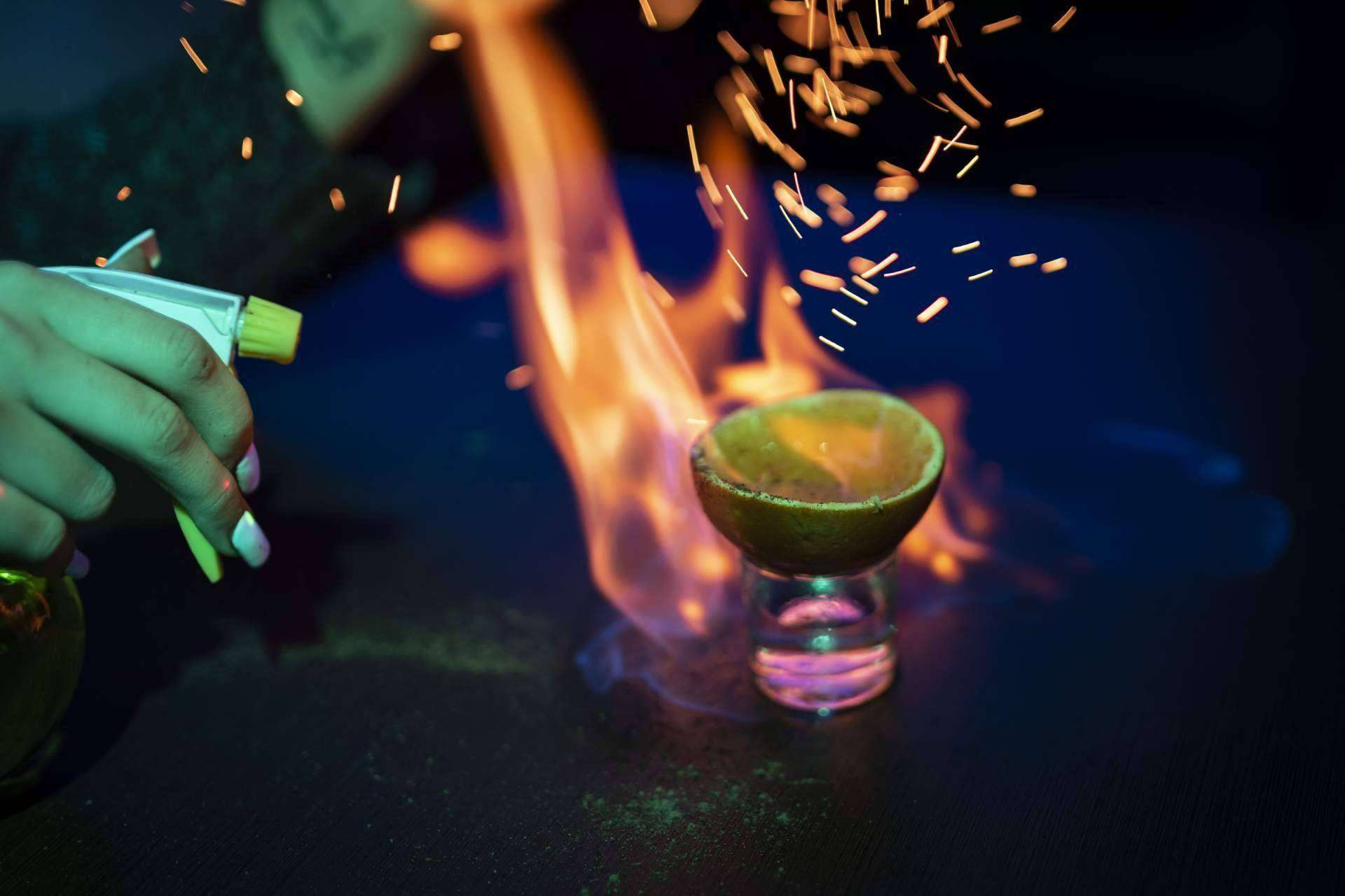 Los más de 600 chupitos de Espit Chupitos Madrid Sol cambian la forma ...