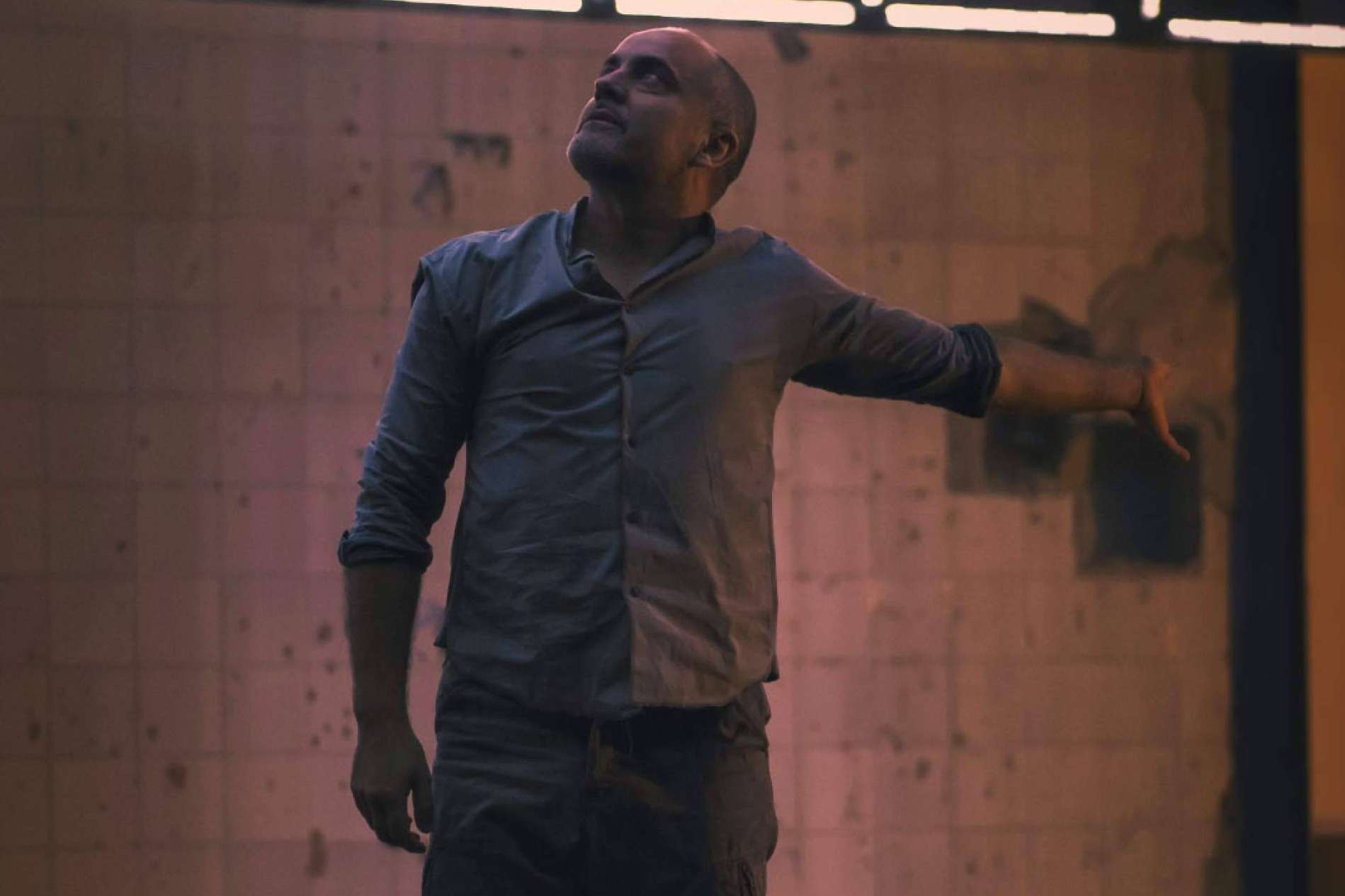 ¿Quién es Roberto Olivan, un destacado bailarín contemporáneo y profesor de danza? - La Cronica ...