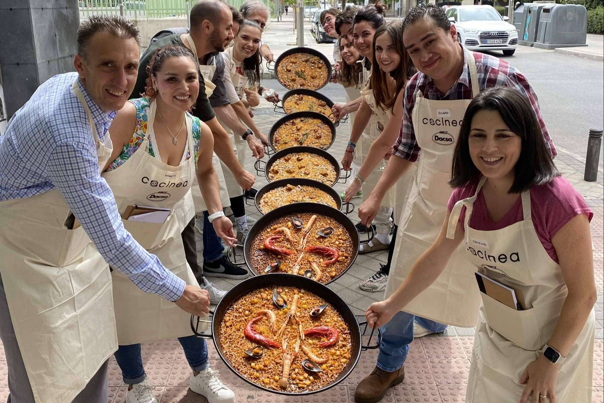 Organizar actividades de team building de cocina para empresas en ...